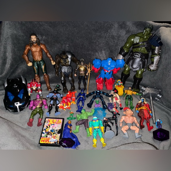 Mattel | Toys | Vintage 9s To Now Marvel Dc And More Lot Of 30 Pieces ...